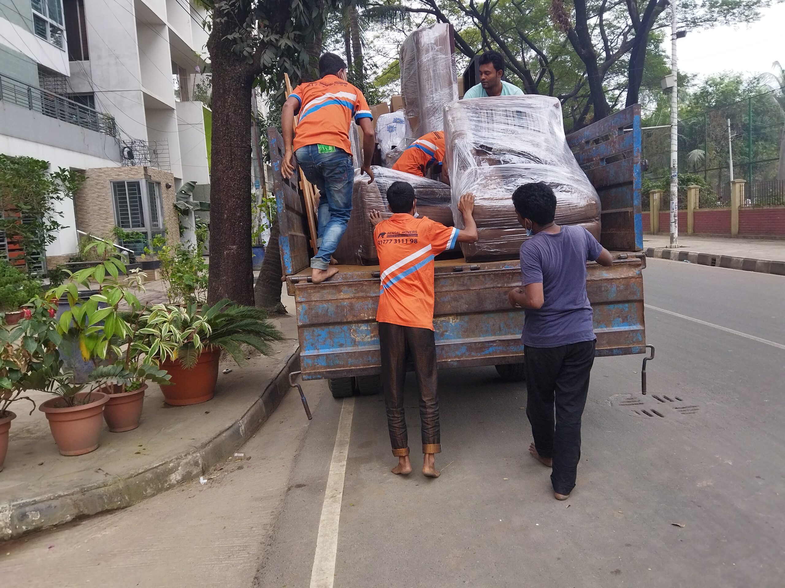 Tips for Managing Home Shifting Stresses for a Calm House Move